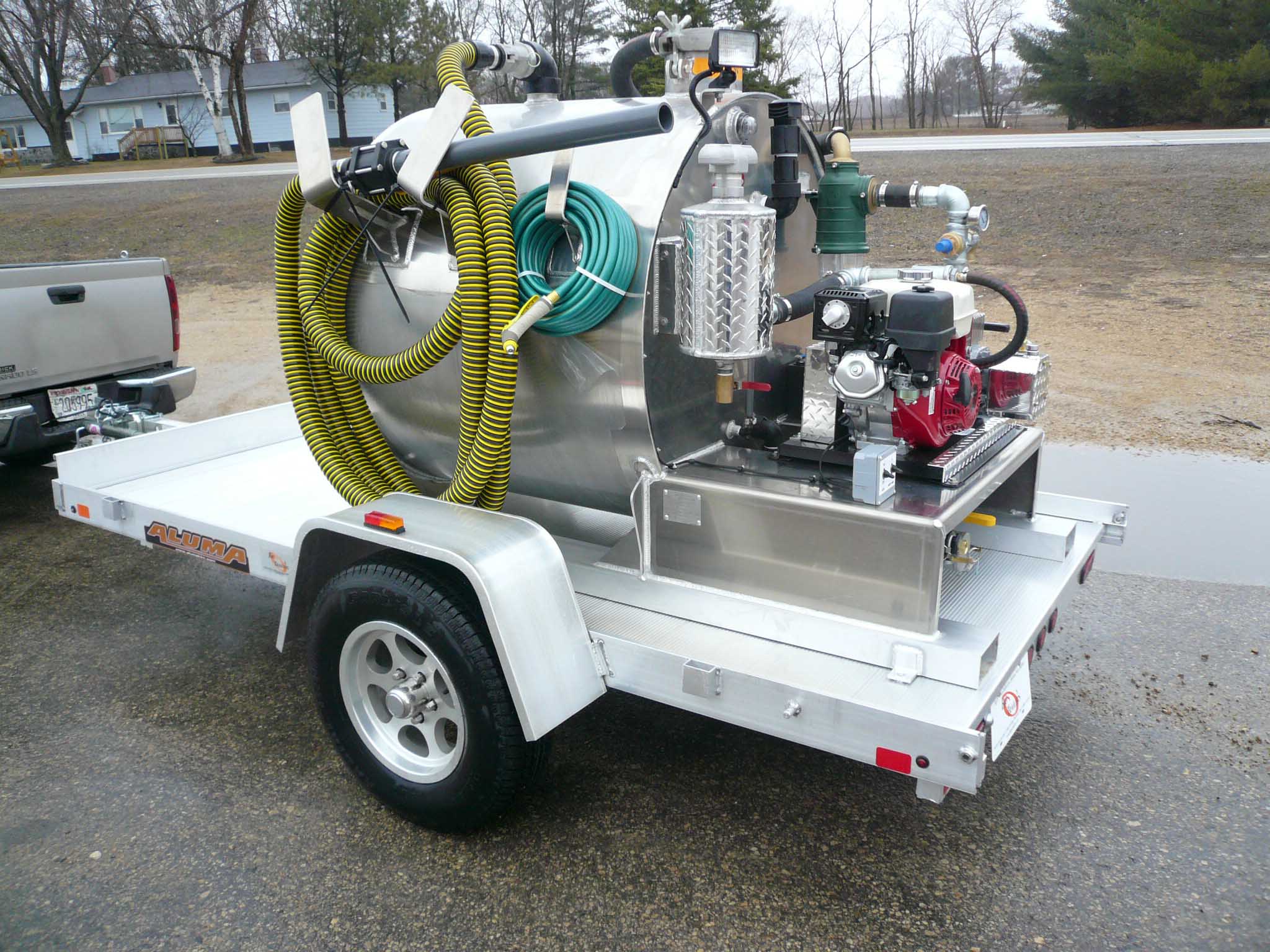 Wabash (300-Gallon / 200 Waste / 100 Water) “Portable Restroom Service ...